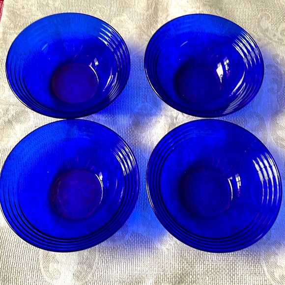 Bormioli Rocco | Dining | Set Of 4 Forum Saphir Cobalt Blue Glass ...